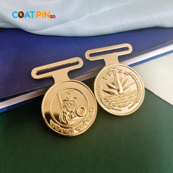 COAT PIN BD
